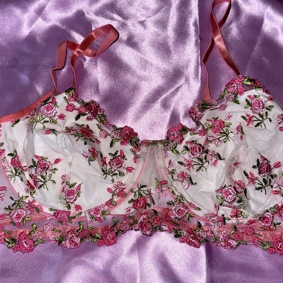 SHEIN | Intimates & Sleepwear | Nwot Shein Plus X Bra Floral Embroidery ...